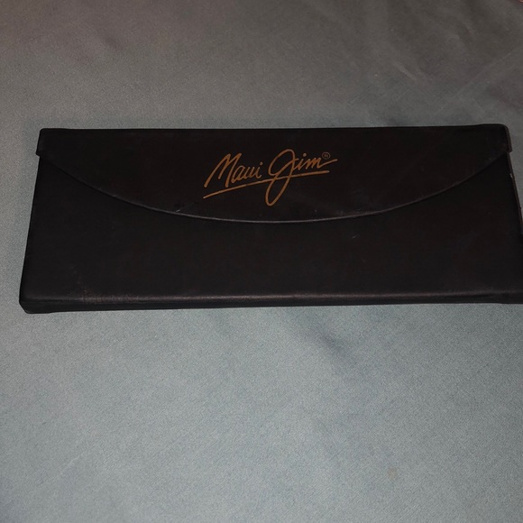 Maui Jim | Accessories | Maui Jim Sunglasses Case | Poshmark